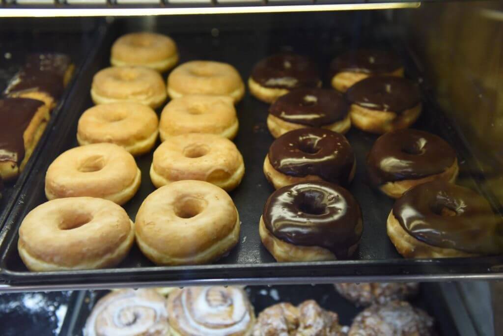 12+ Best Donuts in Florida We Love a "Hole" Lot!